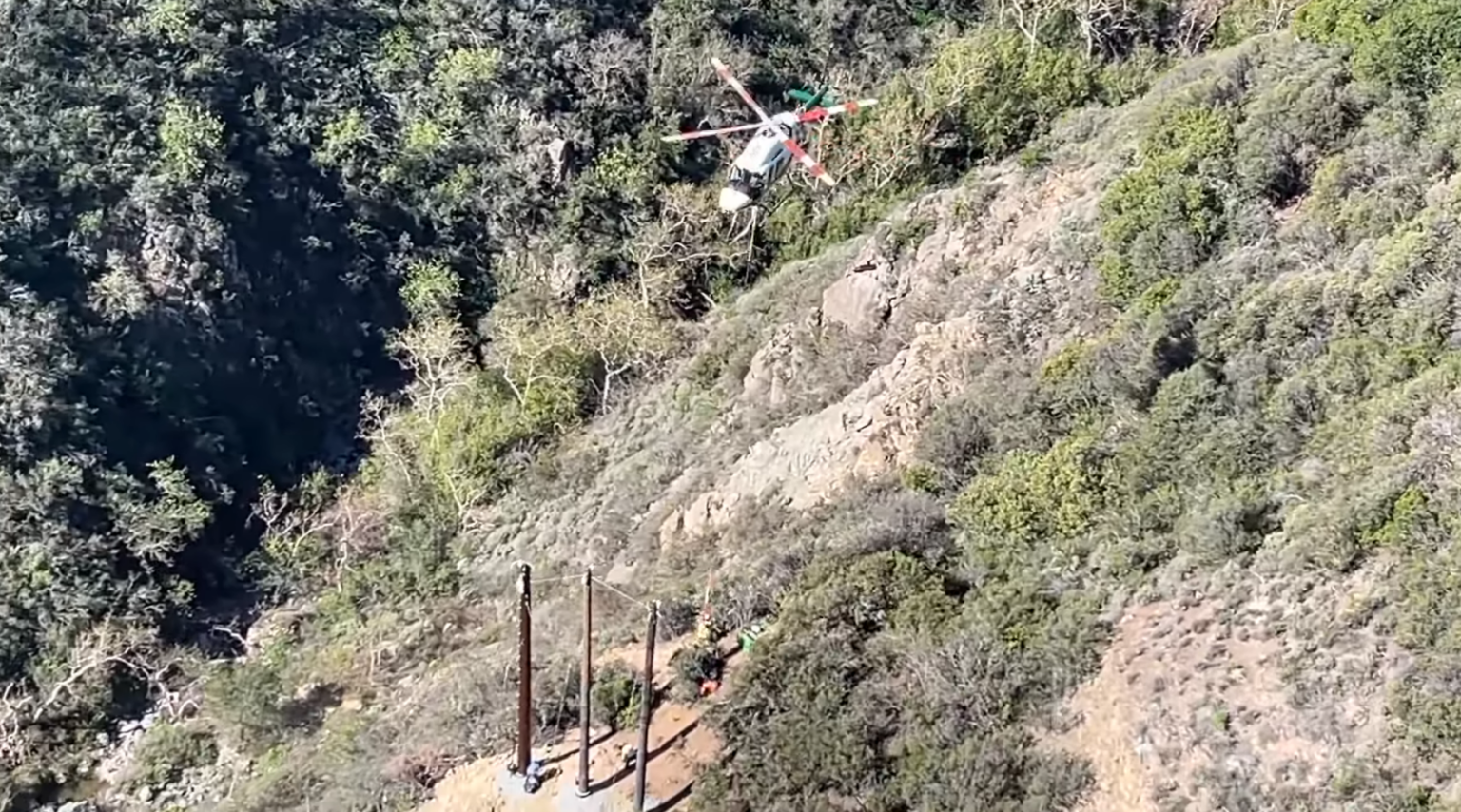New Rotorcraft Collective video – Flying in the Unforgiving Wire ...